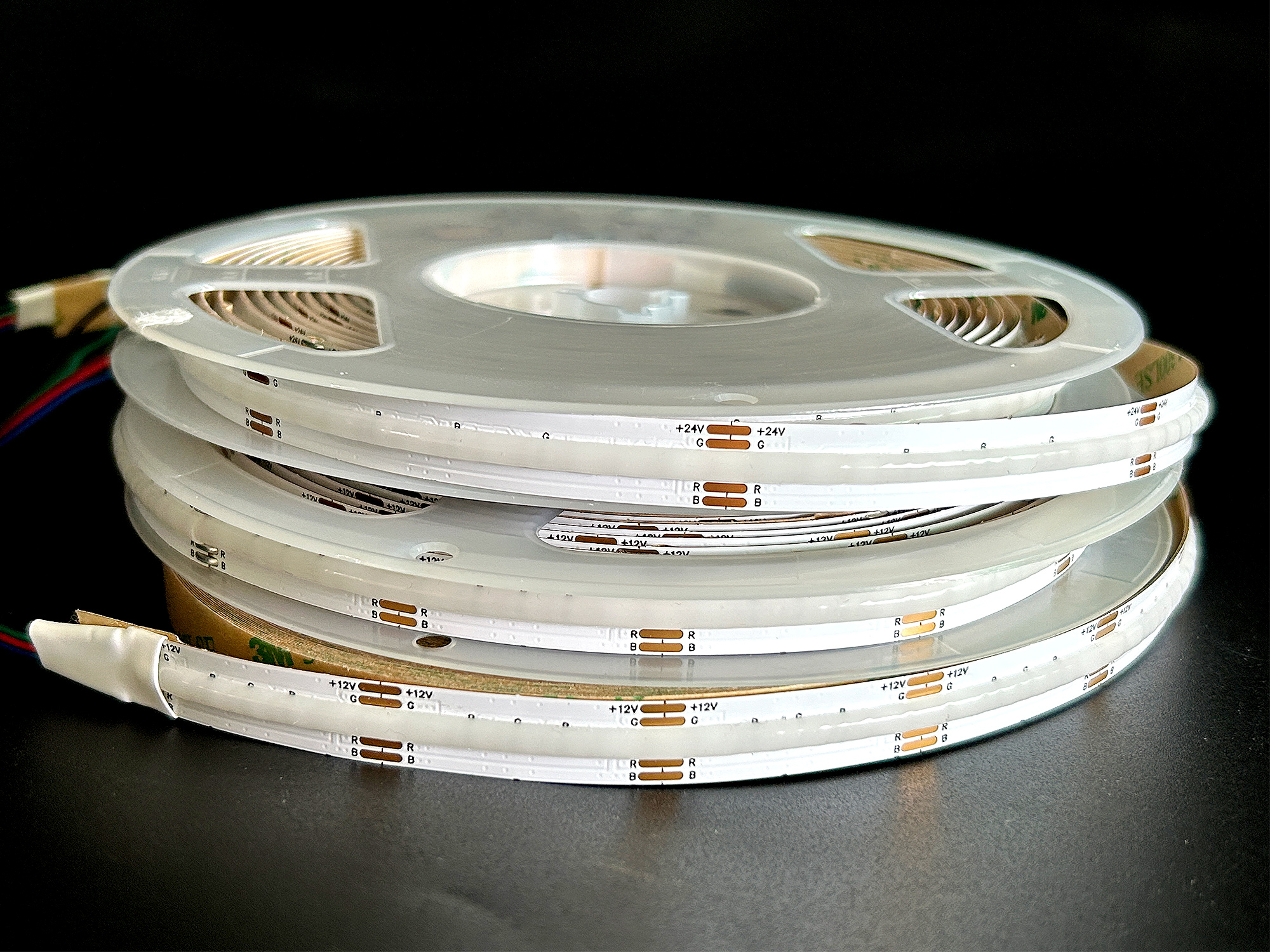 Comprehensive Comparison Between 12V and 24V COB LED Strips: How to ...