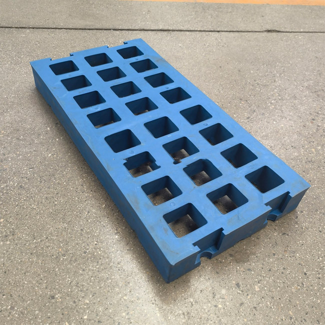 Mining Rubber Screen Panel 305×610mm 90 Shore Hardness Steel Core Iron ...