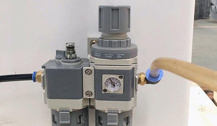 Utility Press Machine | Utility Laundry Press Machine | GOWORLD