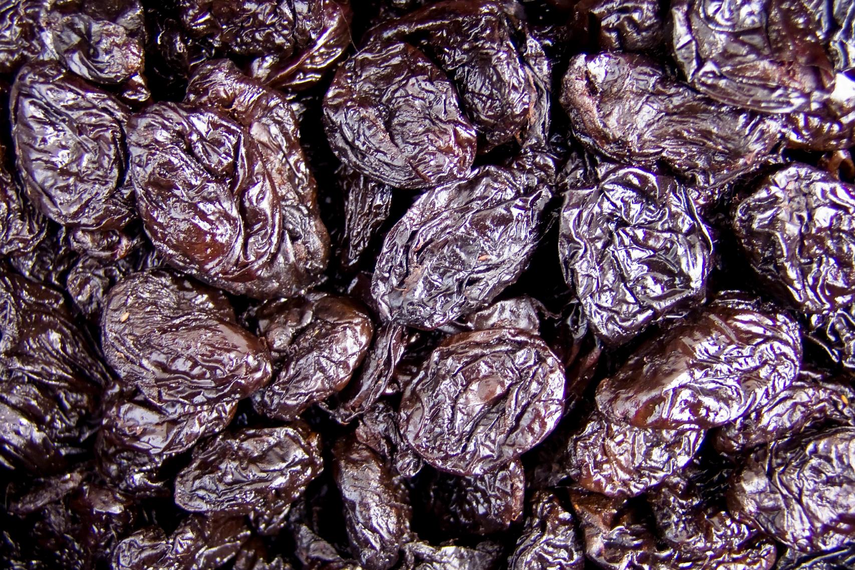 💰 Plum & Prune Drying Revolution! AIM Heat Pump Dryer: 4000kg Fresh ...