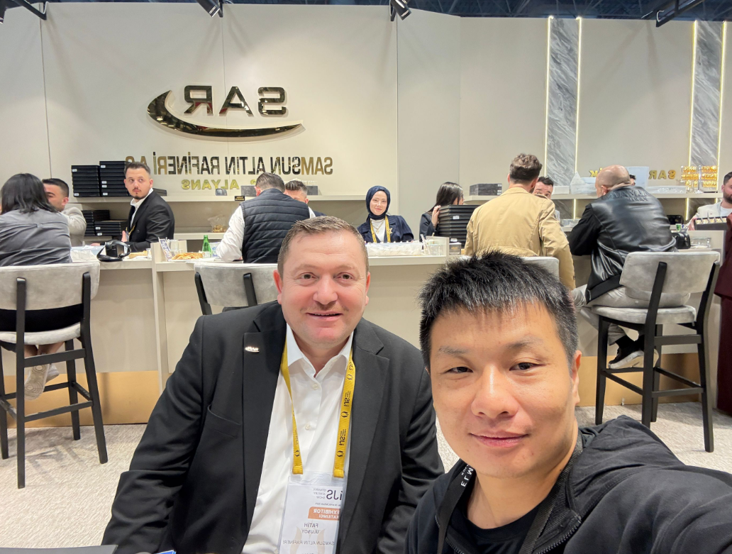 A visit to a valued customer in Istanbul, Turkey. | Hasung