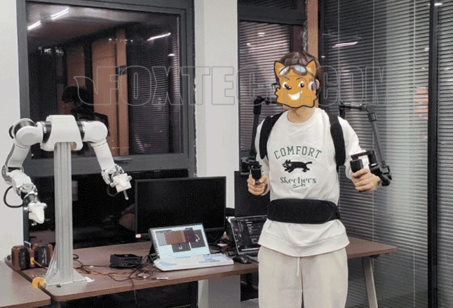 Agility A1: 사용자의 움직임으로 조종할 수 있는 사람처럼 움직이는 로봇 팔 | FOXTECH ROBOT