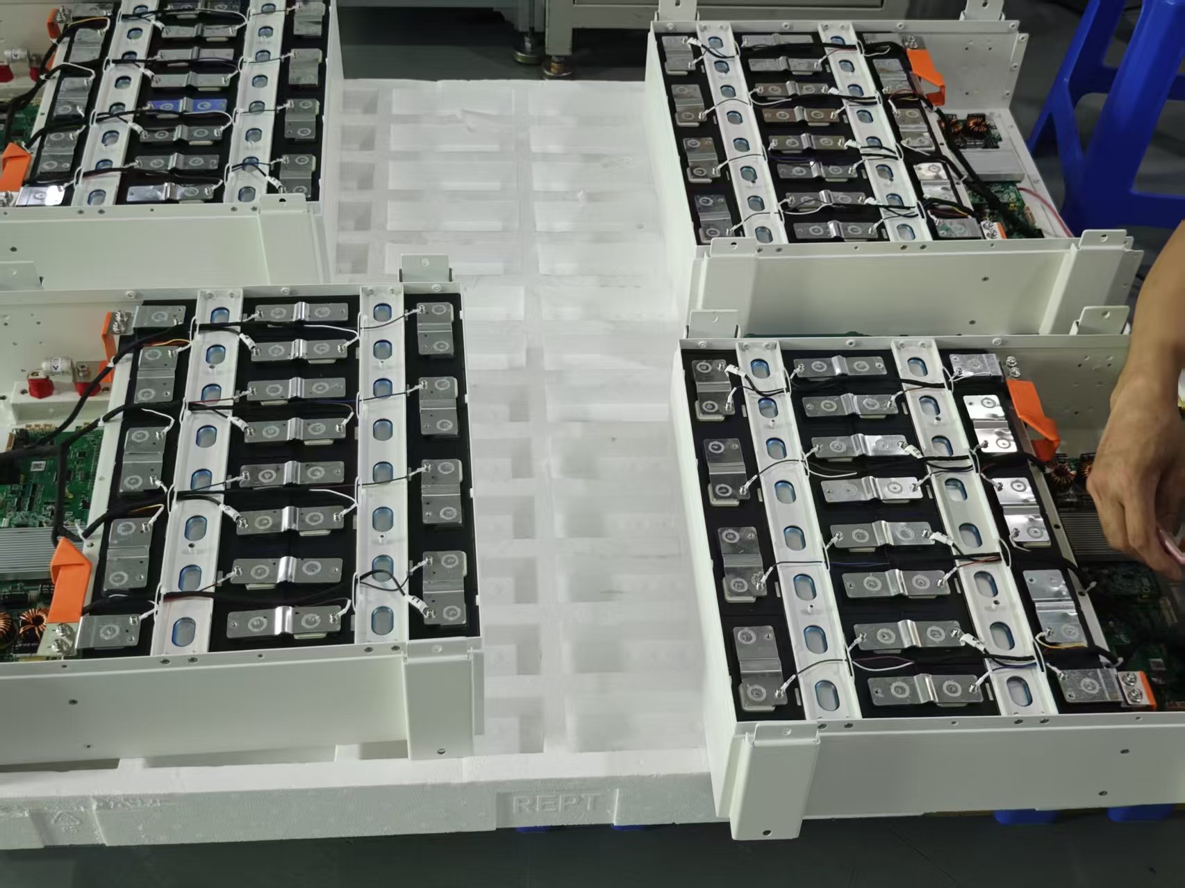 Solar Battery Maintenance Tips to Extend Your System's Lifespan ...